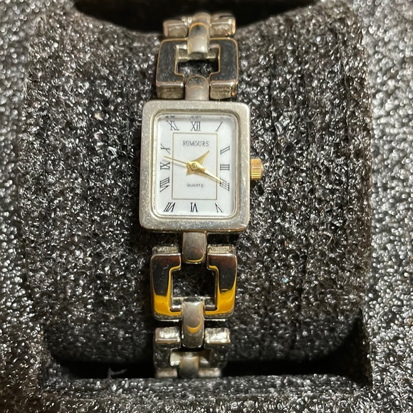 Accessories | Vintage Rumours Quartz Ladies Silver Link Wrist Watch ...